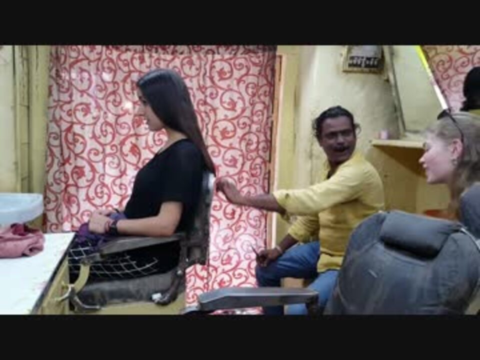 Baba Sen the Cosmic Barber Haircut to a cute British girl - ニコニコ動画