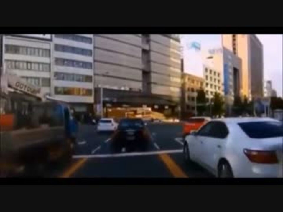 Camera Accident video of Japanese car No19 - ニコニコ動画