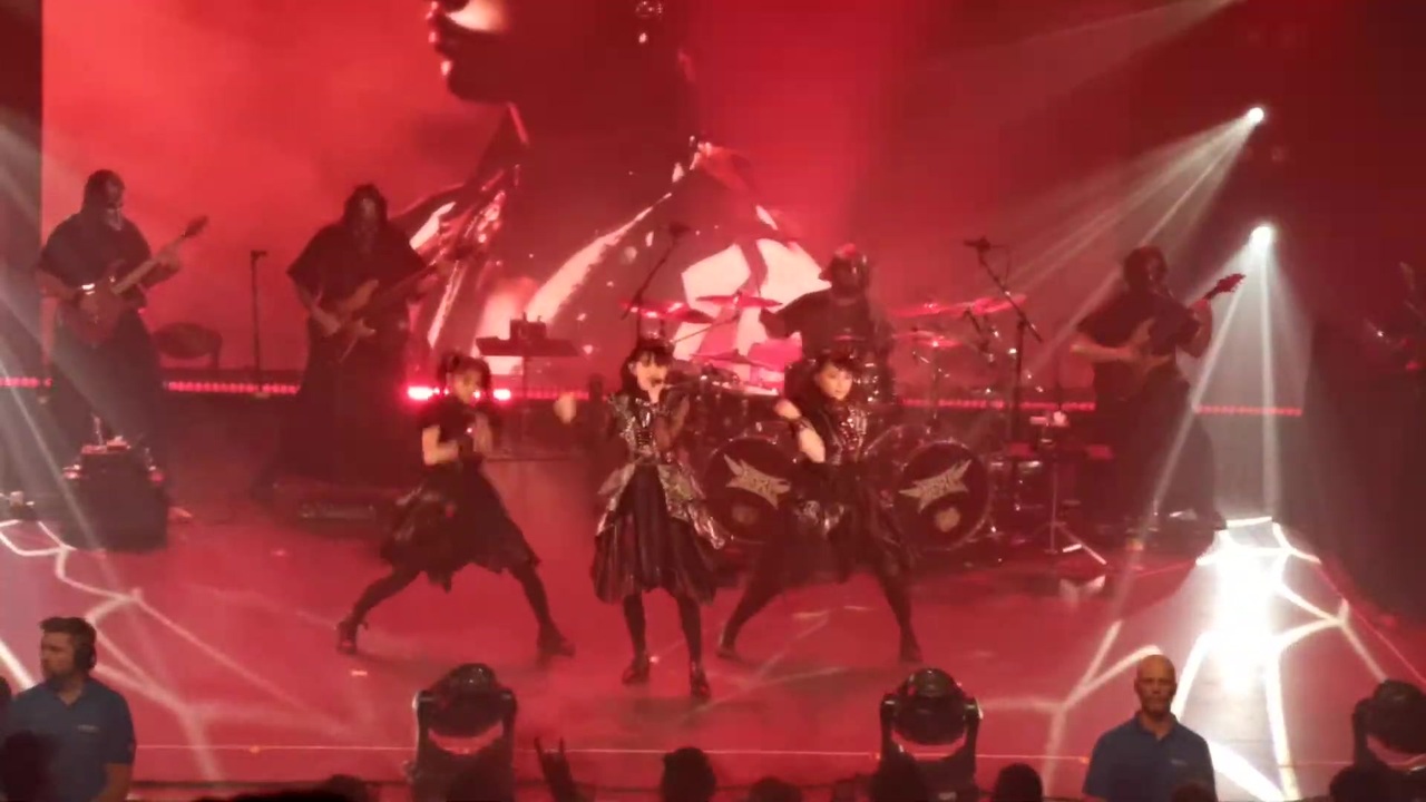 Babymetal - Distortion (live in Vega, Copenhagen 5/Feb 2020) - ニコニコ動画