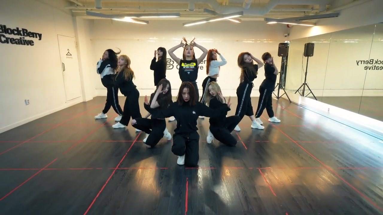 [K-POP] LOOΠΔ - So What (Dance Practice) (HD) - ニコニコ動画
