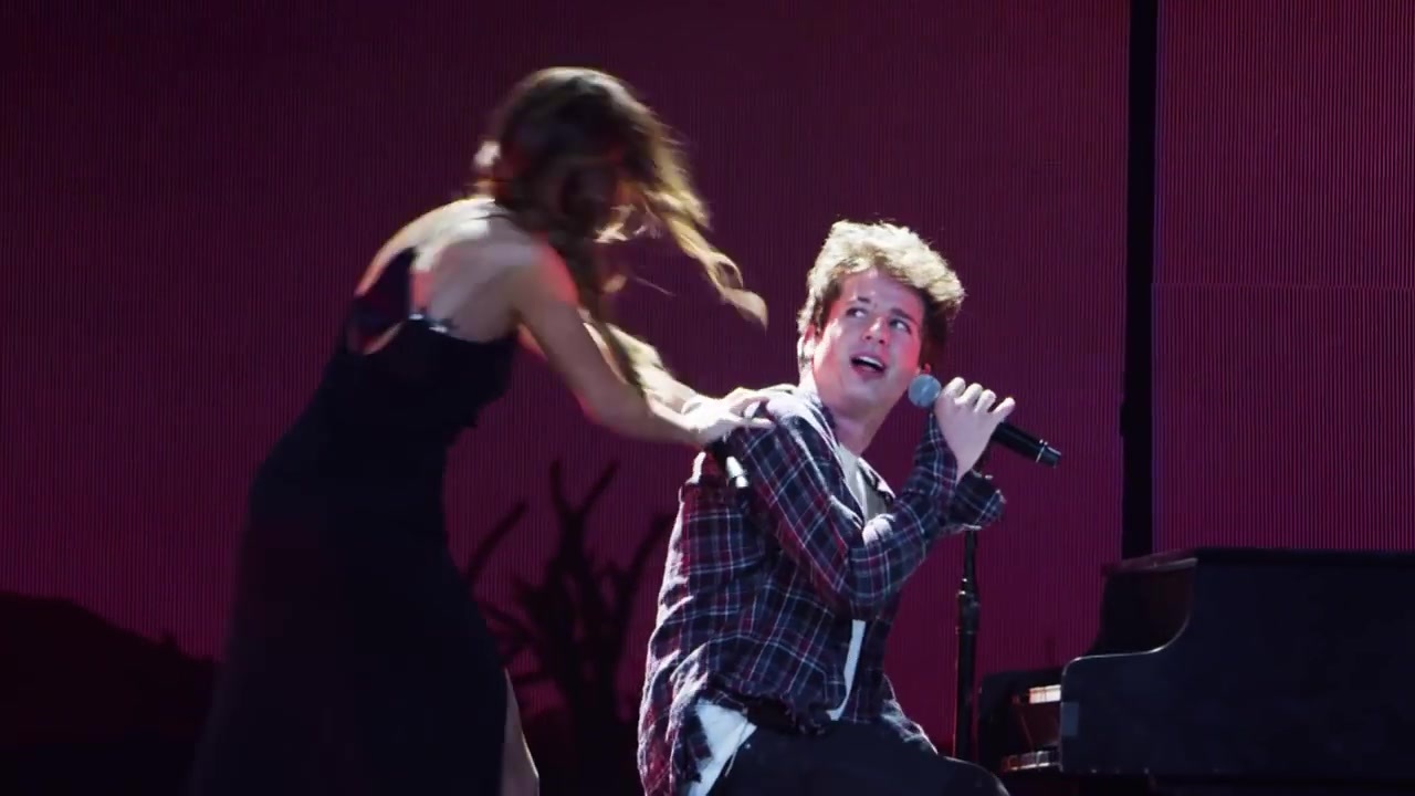 Charlie Puth & Selena Gomez - We Don't Talk Anymore [Official Live ...