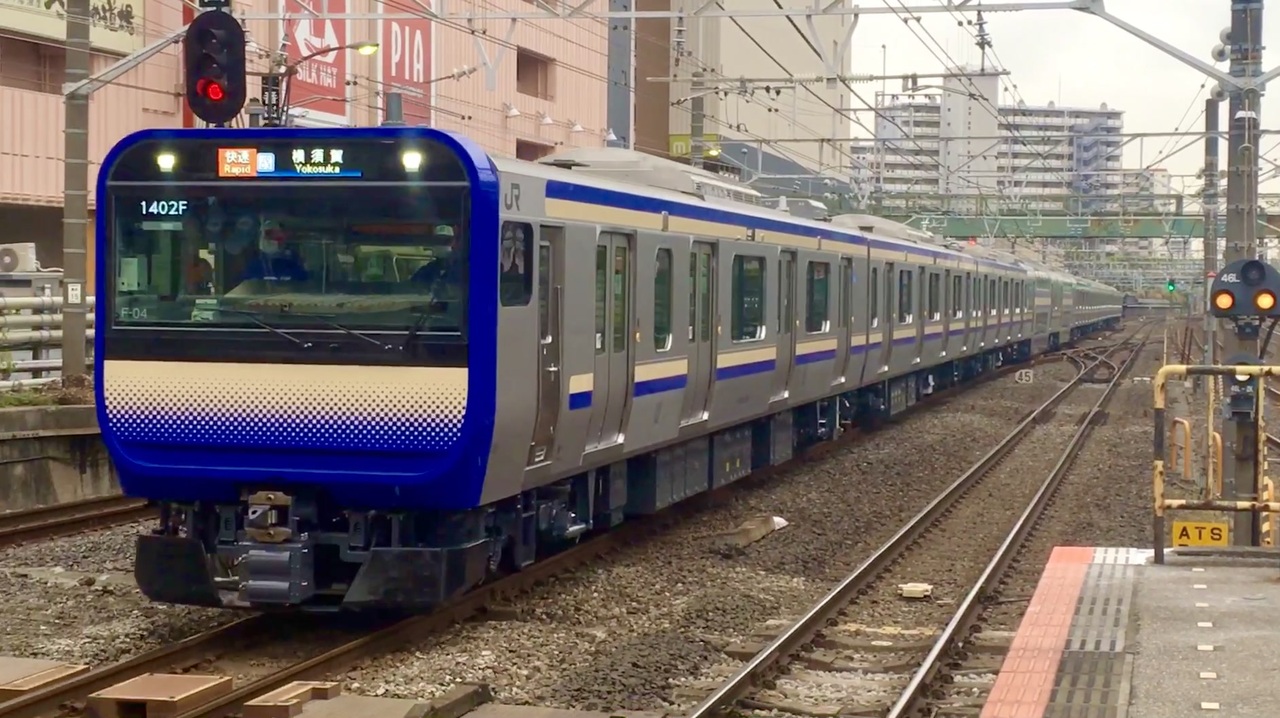 E235系1000番台F-04編成 幕張車両センター出庫～津田沼駅2番線入線 - ニコニコ動画
