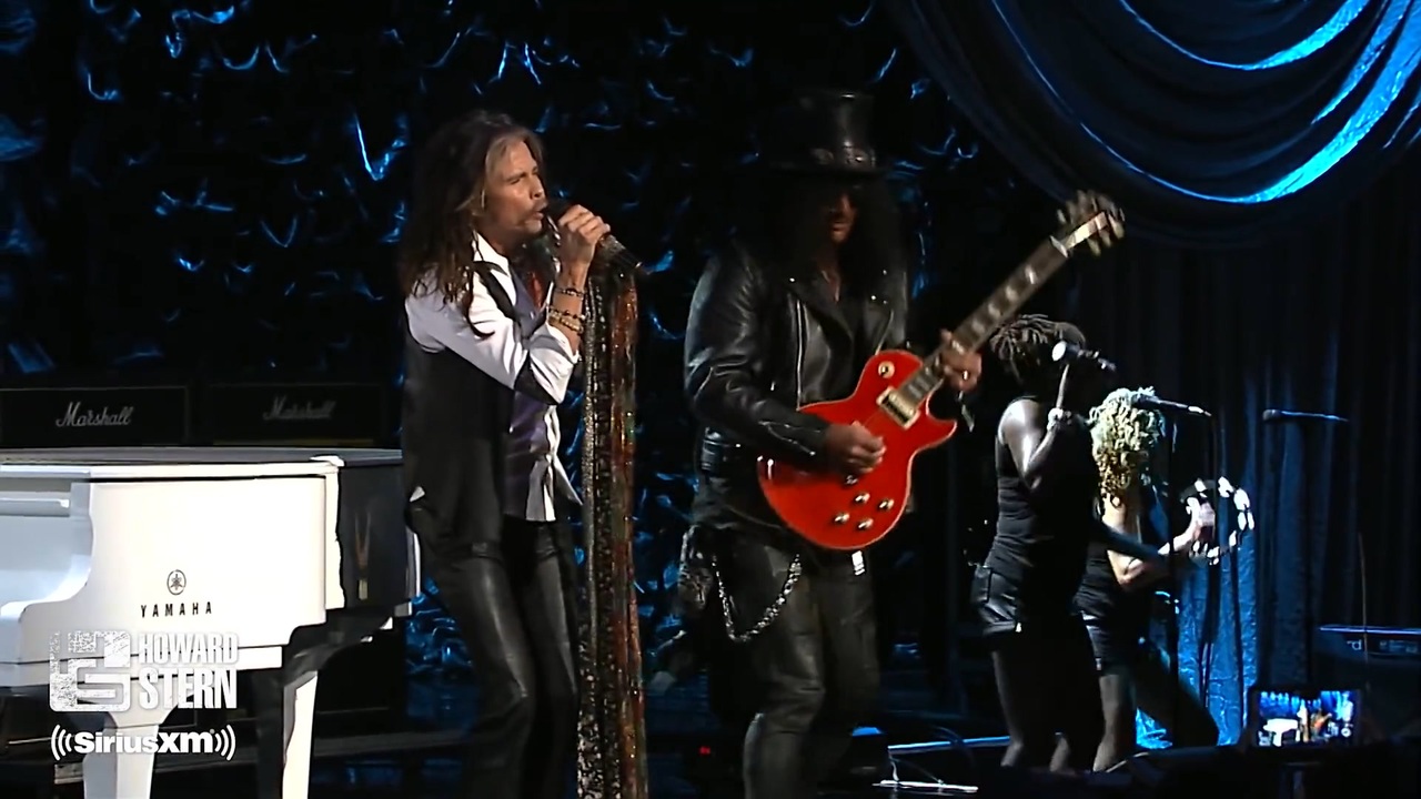 Dream On - Steven Tyler, Slash, and Train (at the Howard Stern Birthday ...