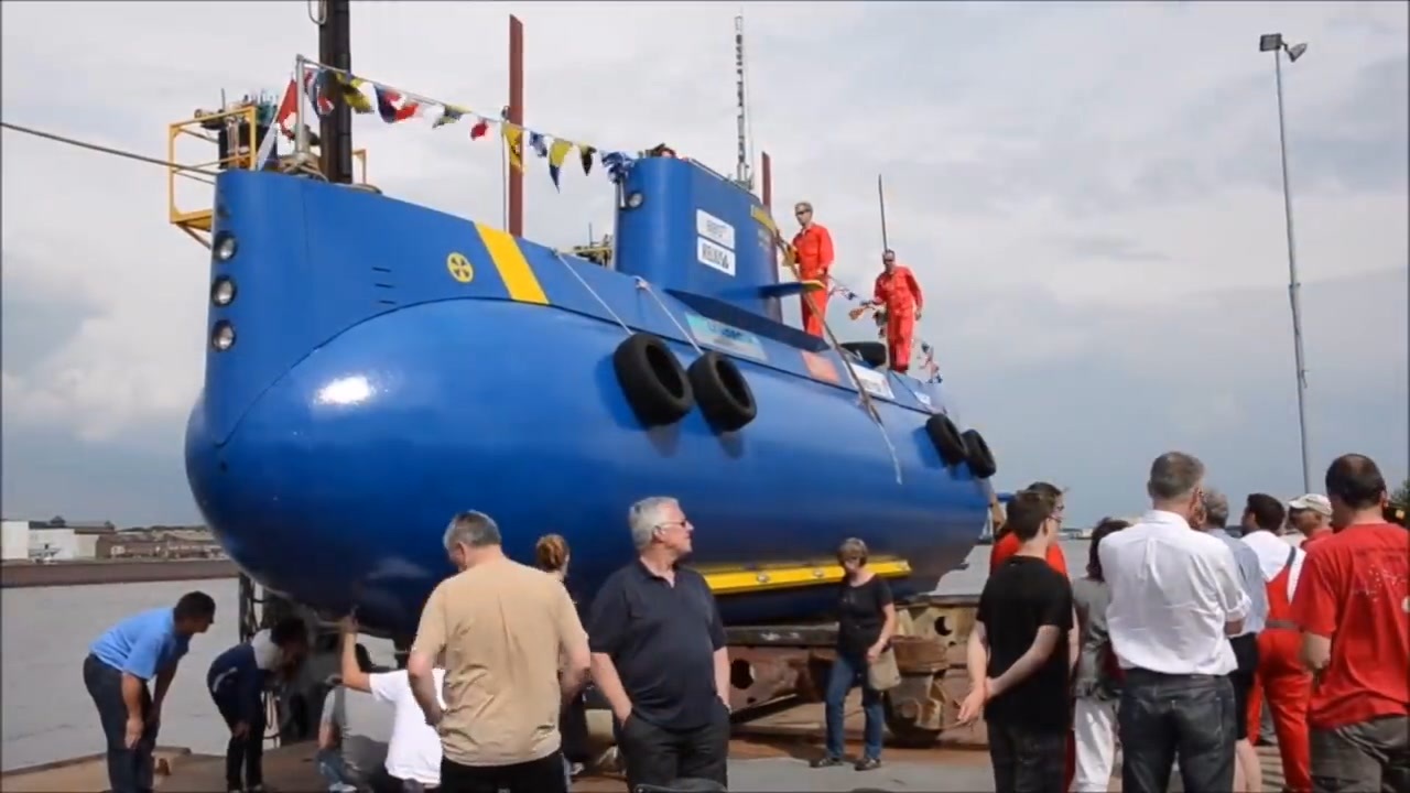 【公称潜航深度250m】ドイツのアマチュア連中が作った潜水艦「Euronaut」 - ニコニコ動画