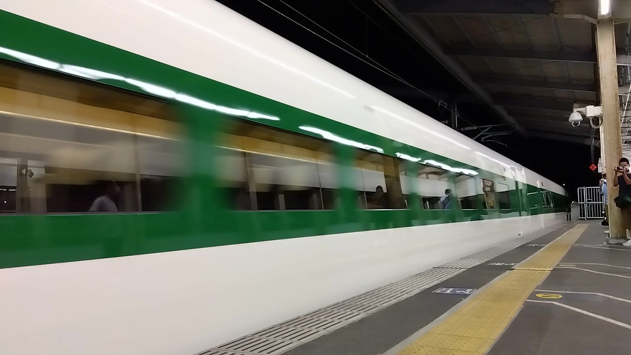 E3系L65編成+E2系J66編成やまびこつばさ157号宇都宮到着 - ニコニコ動画