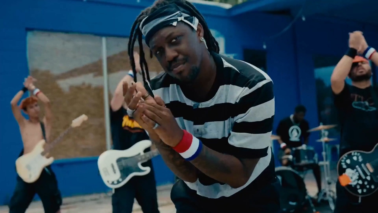 Magnolia Park - Addison Rae - ニコニコ動画