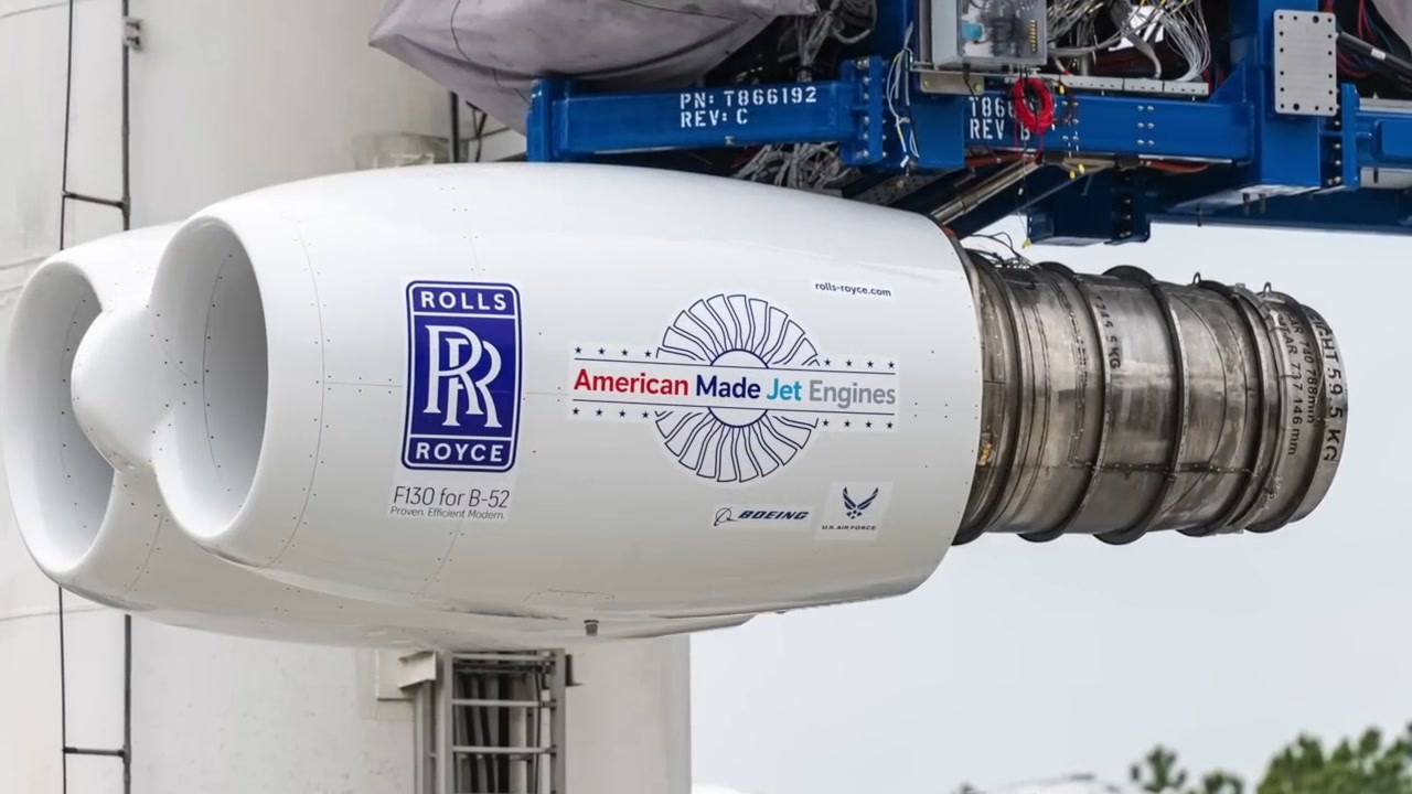 B-52の新エンジン「Rolls-Royce F130」 - ニコニコ動画