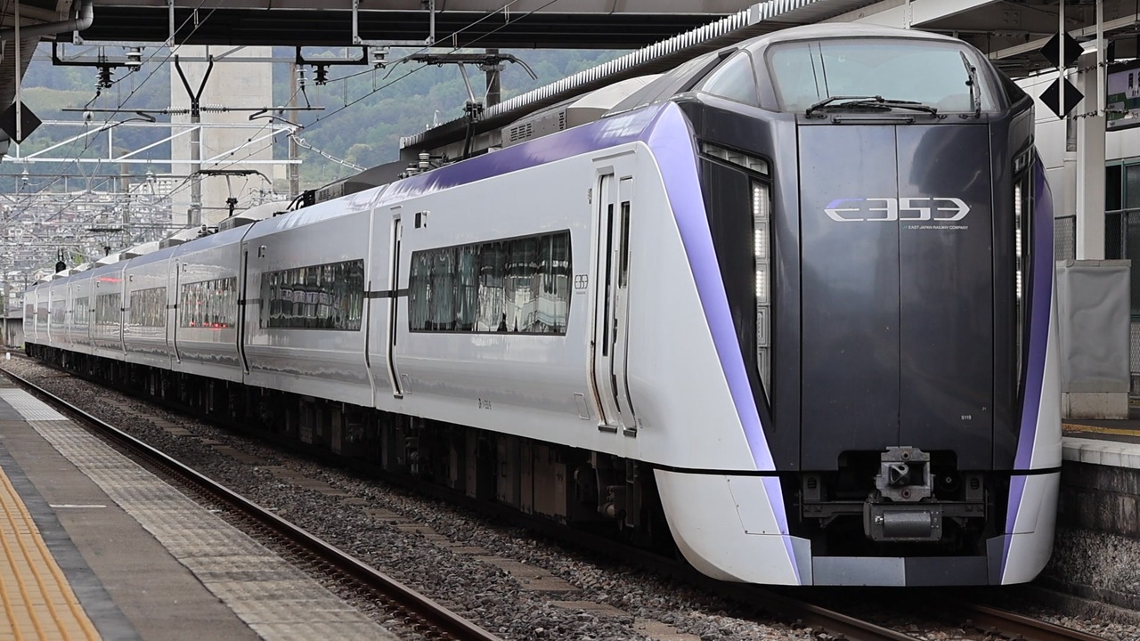 E353系S119編成 あずさ18号 岡谷駅1番線発車 - ニコニコ動画
