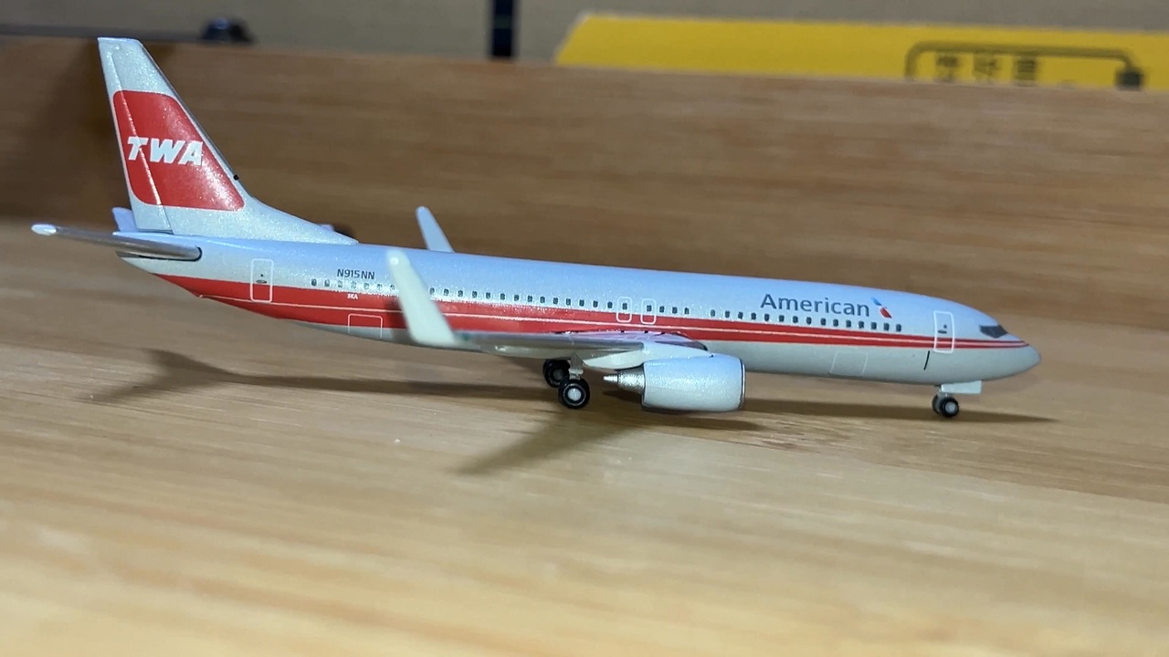 herpa B737-800American Airlines TWA Heritage Livery ヘルパボーイング737 ...