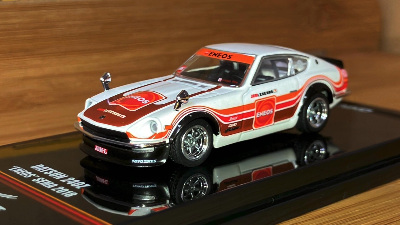 Unboxing INNO Models Datsun 240Z "ENEOS" Sema 2018 イノモデル ダットサン 240Z ...