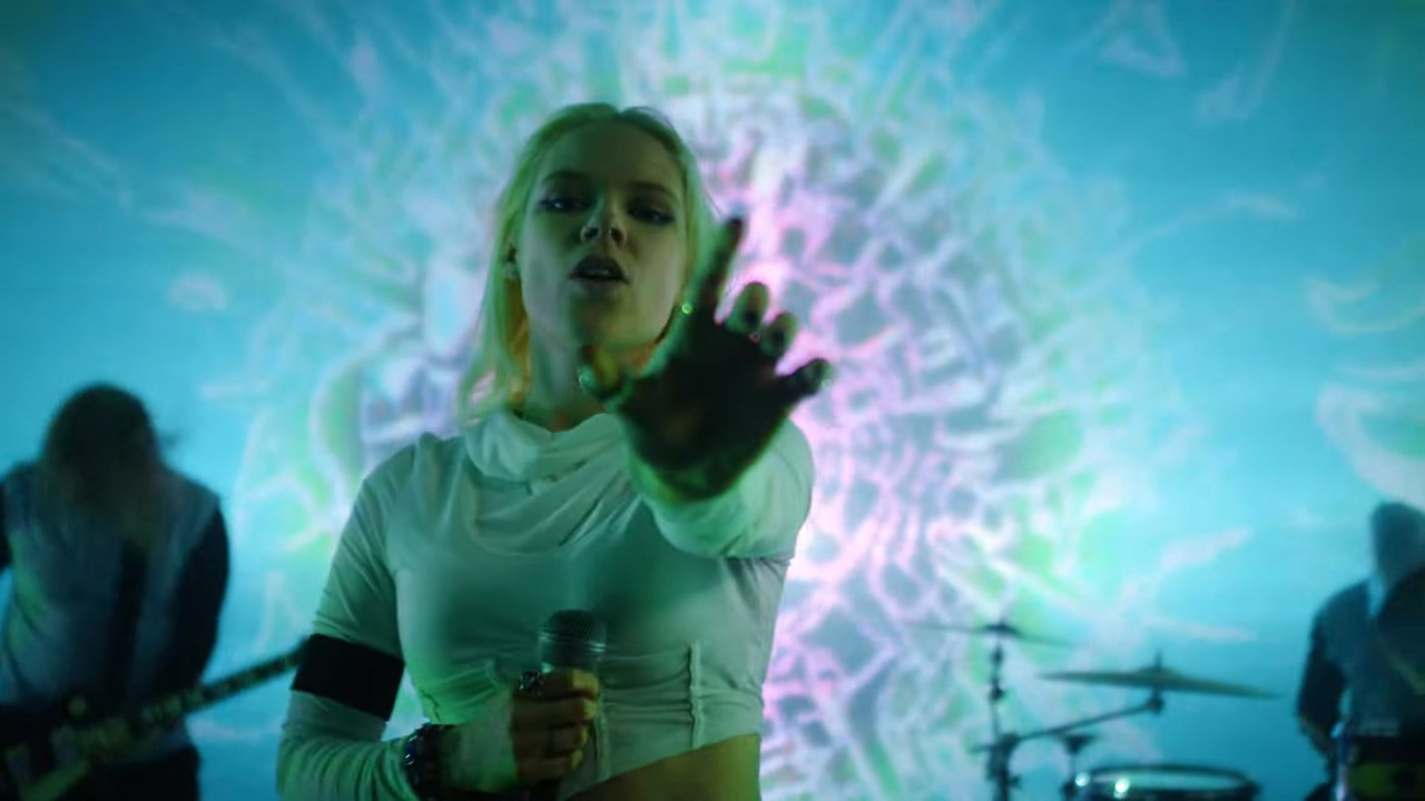 Air Drawn Dagger - Teeth (Official Music Video) - ニコニコ動画